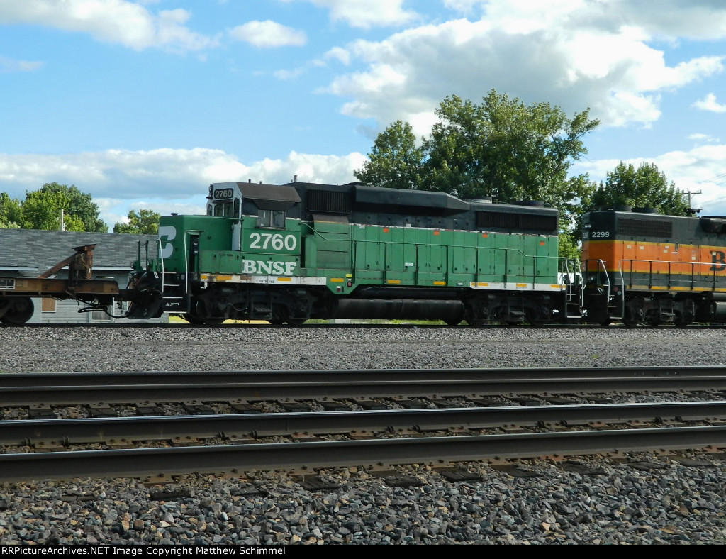 BNSF 2760